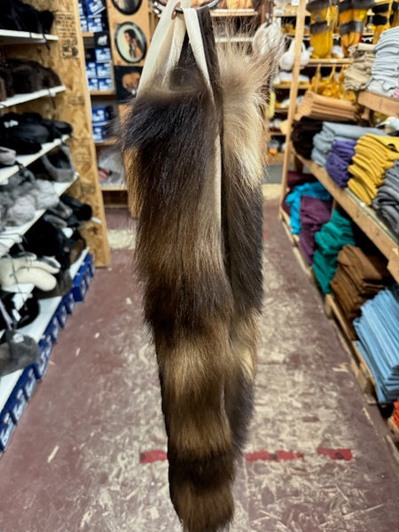 Wolverine Parka Hood Ruffs – Bill Worb Furs Inc.