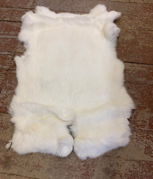 Rabbit Fur Pelts – Bill Worb Furs Inc.